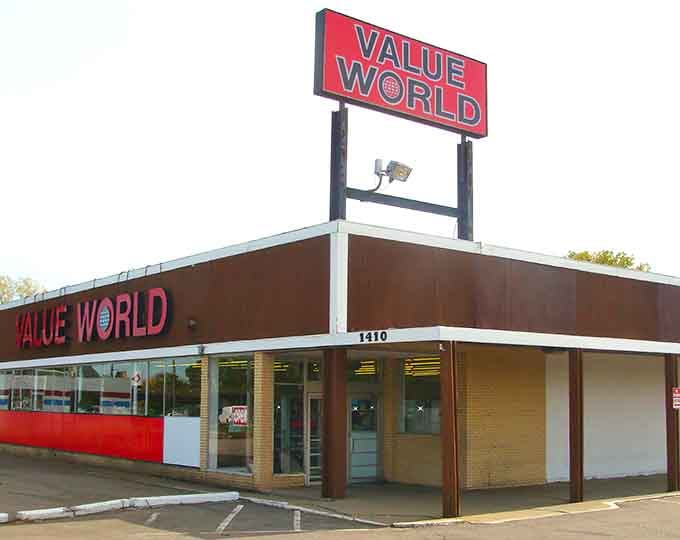 That classic sign promises a world of treasures waiting inside for savvy shoppers.