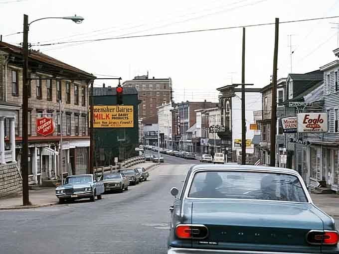 Main Street at sunset proves small towns still know how to create moments worth remembering.