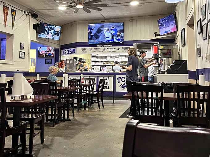 Simple tables, multiple TVs, and a menu board promising delicious decisions, this is comfort dining done right.