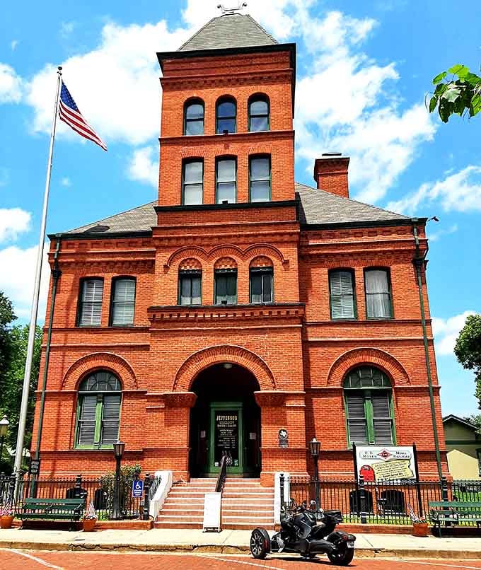 This red brick beauty once served as the federal courthouse and now houses fascinating local treasures.
