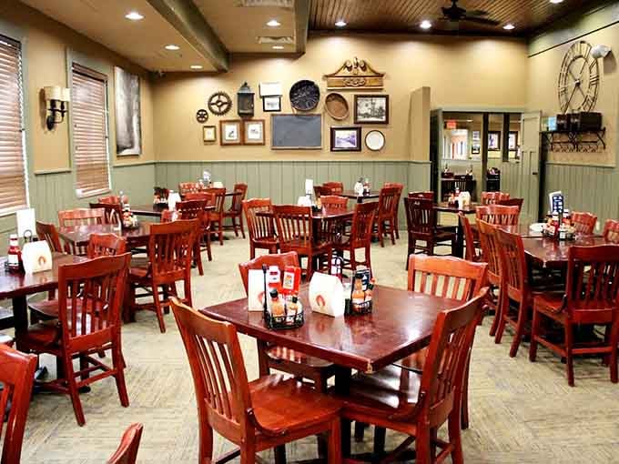 Wood tones and comfortable seating create the perfect backdrop for your barbecue adventure.