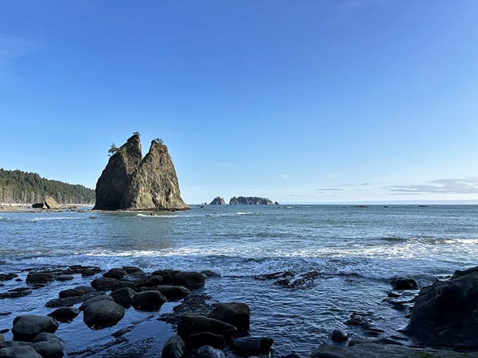 Smooth stones carpet the shore, providing that distinctive clattering soundtrack with every wave that rolls in and out.