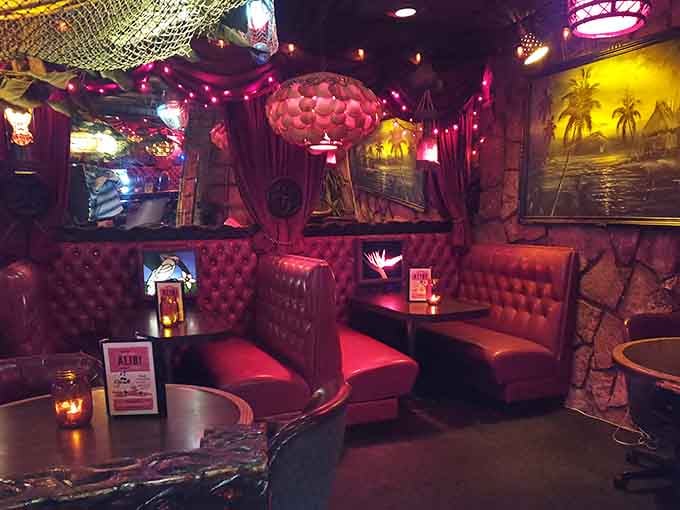 Red booths, fishing nets, and enough tiki ambiance to make you forget you're in the Pacific Northwest.