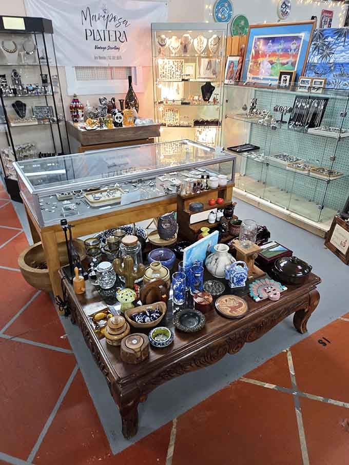 Mariposa Platera's booth sparkles with handcrafted jewelry that'll make you wonder why you ever settled for mall store accessories.