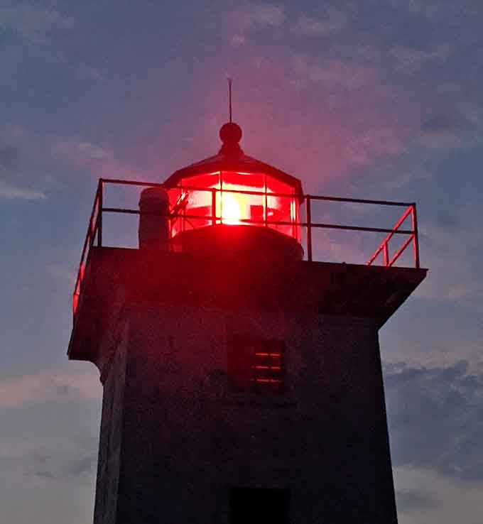 When that red beacon fires up at dusk, you're witnessing maritime history in real-time action.