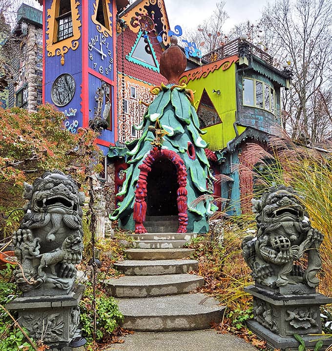 The leaf-shaped entrance portal feels like stepping through a fantasy novel's wardrobe&mdash;except instead of Narnia, you're entering an artist's imagination.