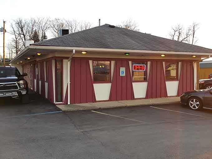 This unassuming red and white building houses chicken secrets that locals have been keeping to themselves for too long.