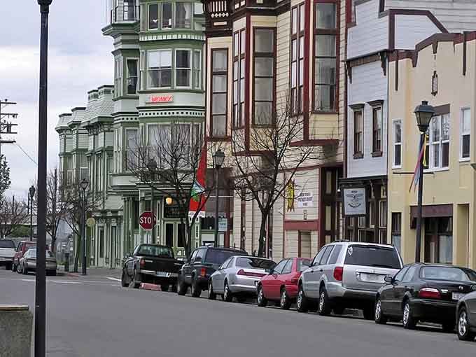 These painted ladies show off their architectural finery, reminding us when craftsmanship meant something truly special and lasting.
