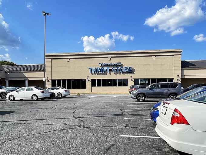 Look at that parking lot full of treasure hunters ready to discover their next favorite thing.