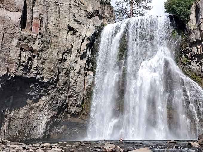 That volcanic rock cliff towers like a natural skyscraper while 101 feet of water crashes down with thunderous applause.