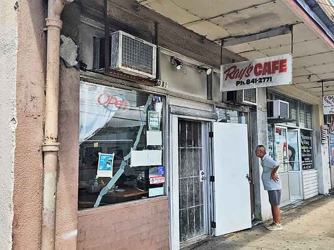 The definition of "don't judge a book by its cover." Behind this simple storefront lies some of Honolulu's most satisfying comfort food.