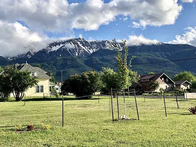 Even the residential neighborhoods get front-row seats to nature's greatest show, which really isn't fair to other towns.