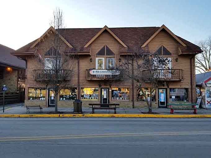 This charming building proves that Nashville's architectural game has been strong since way before Instagram filters existed.