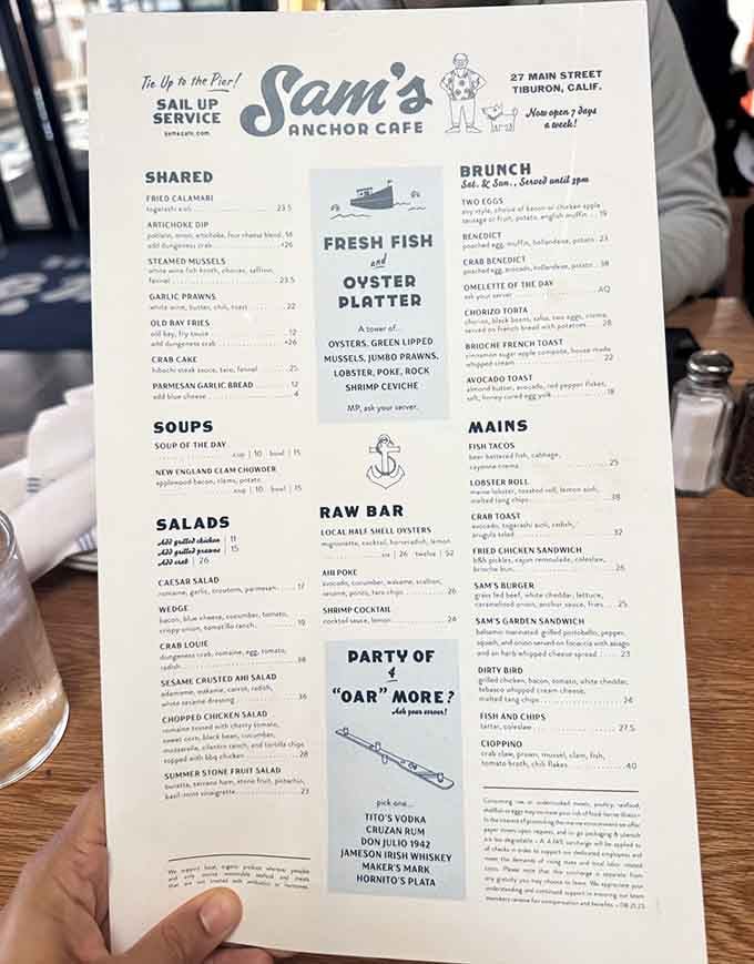 The menu reads like a love letter to the sea, with everything from steamed mussels to lobster rolls beckoning your appetite.