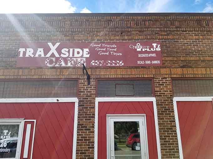 TraXside Caf&eacute; promises "Good Friends, Good Food, Good Times"&mdash;the holy trinity of small-town dining where conversations flow as freely as the coffee.