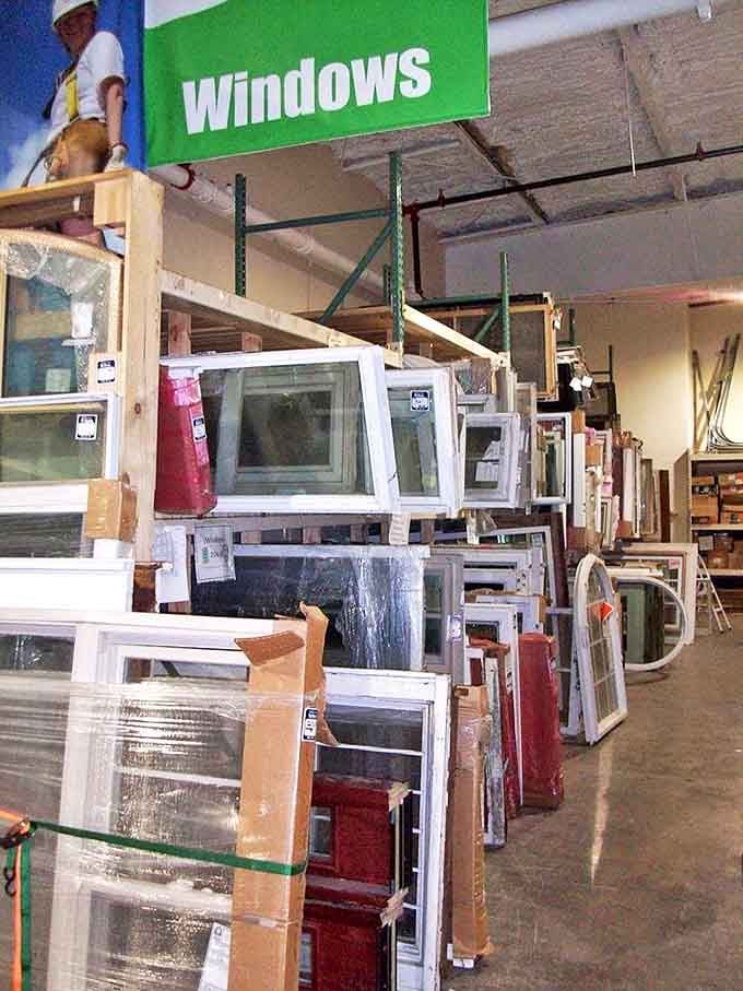 Window shopping takes on a whole new meaning here, with frames of every size waiting for their second act.