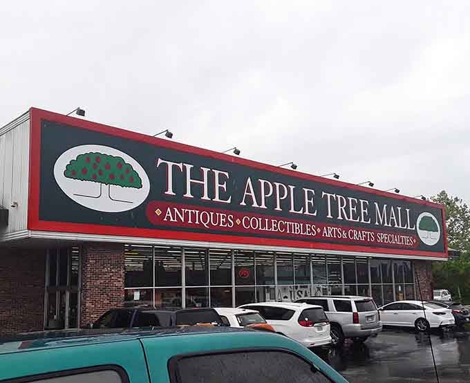 That classic red-and-black sign welcomes treasure seekers to Branson's premier destination for antiques and unique crafts.