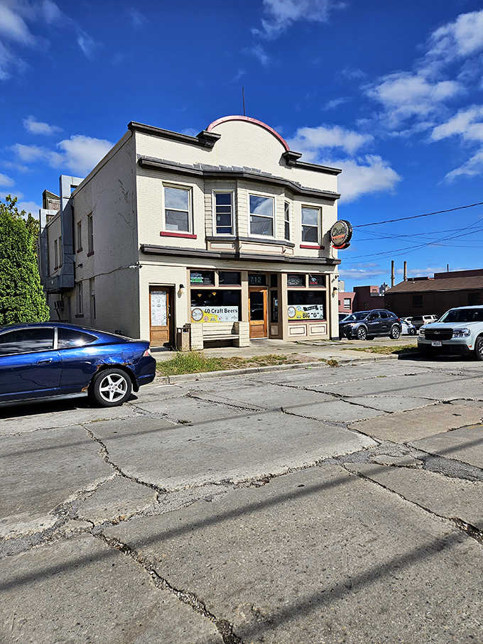 Don't judge this book by its cover - inside this modest building lurks Milwaukee's most magnificent burger experience.