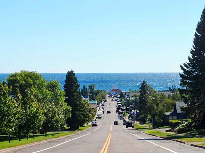 That road leads straight to Lake Superior, proving some journeys are just as beautiful as their destinations.