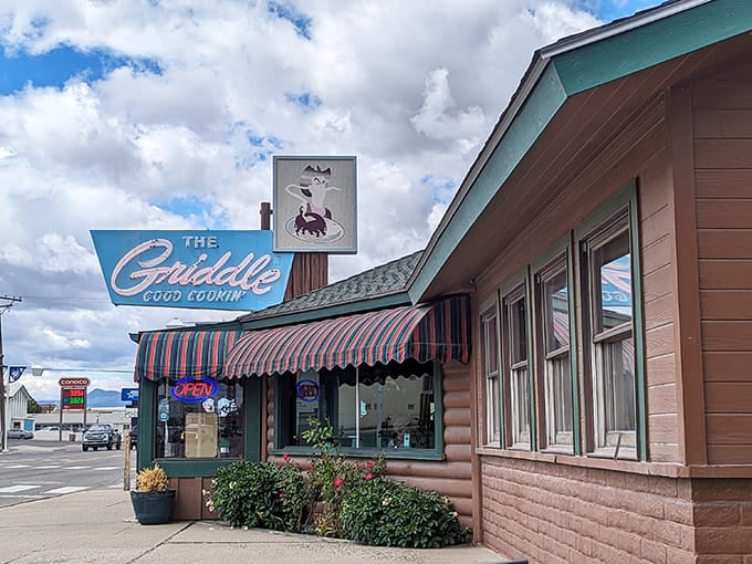 This isn't just another roadside diner &ndash; The Griddle's charming exterior hints at decades of perfected comfort food.