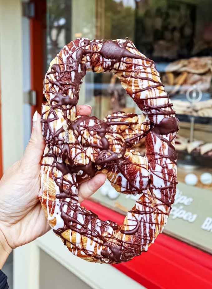 This chocolate-drizzled pretzel is basically edible architecture, and yes, it tastes as amazing as it looks.