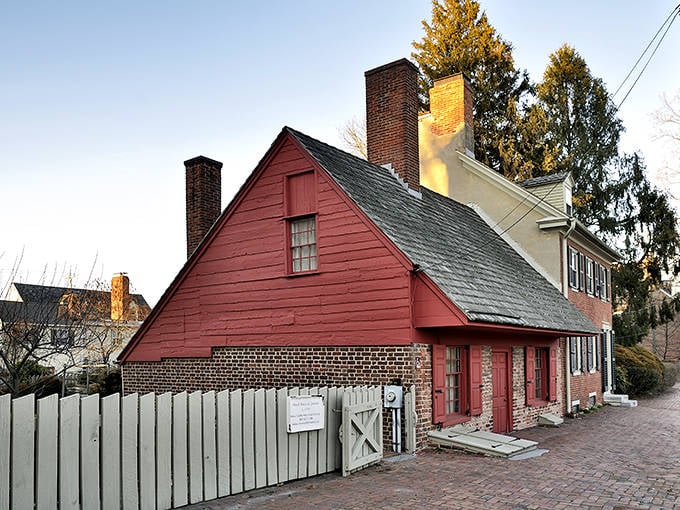 This charming red Dutch House Museum looks like it was plucked straight from a fairytale&mdash;or at least from the 1700s, which is practically the same thing.