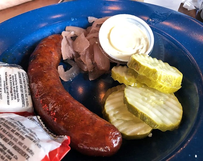 Smoked sausage with pickles so crisp they could wake up your taste buds from hibernation.