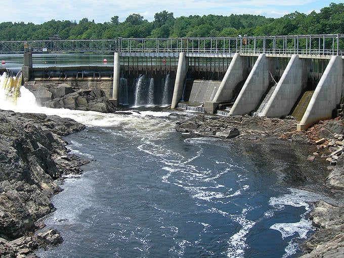 The Kennebec River Dam harnesses the power that built Skowhegan, a testament to the industrial spirit that continues to flow through the town's identity.