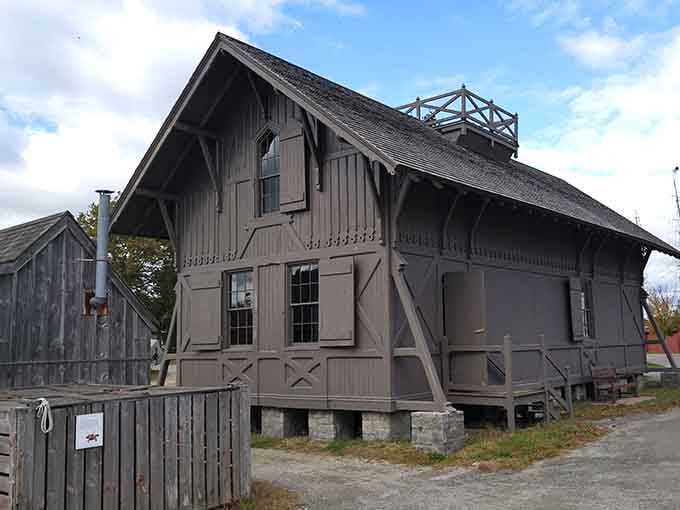 This weathered structure with its distinctive roofline looks like it could tell a thousand stories about barrel-making and maritime trades.