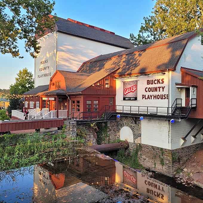This waterside theater has been staging productions since your grandparents were dating, and it's still stealing the show every night.