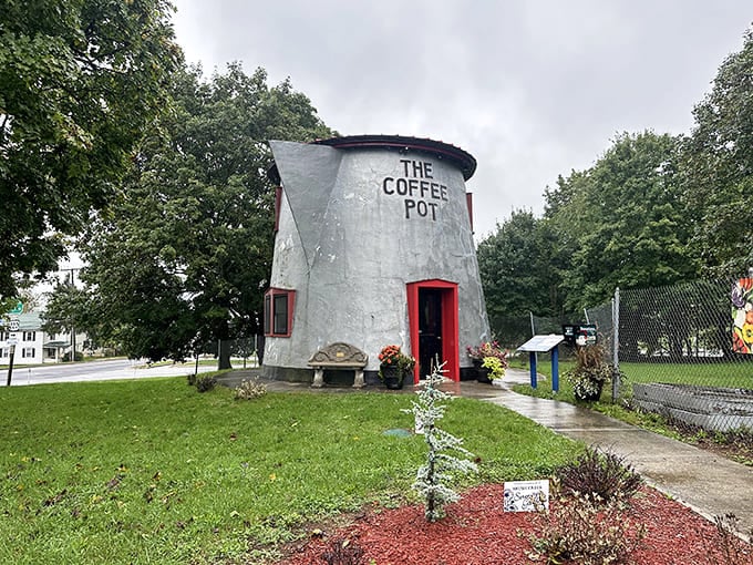 Those red accents pop against the silver like a perfectly poured latte art heart, only supersized.