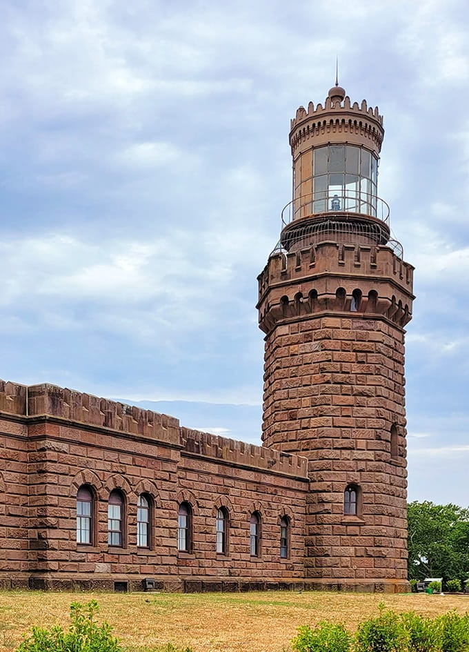 This north tower's crenellated crown gives serious medieval fortress vibes with a nautical twist to boot.