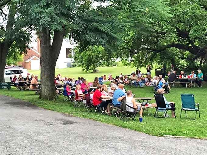 Nothing says "authentic historical experience" like enjoying modern picnic fare where settlers once worried about wilderness survival.