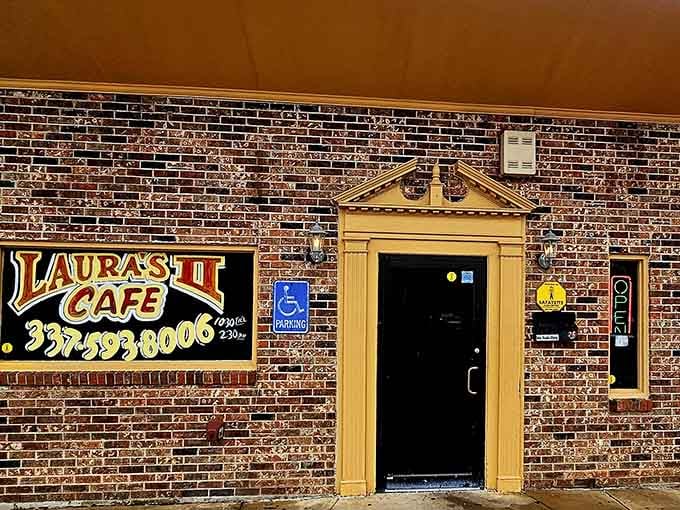 Behind this unassuming brick facade lies plate lunch paradise that locals have treasured for generations.