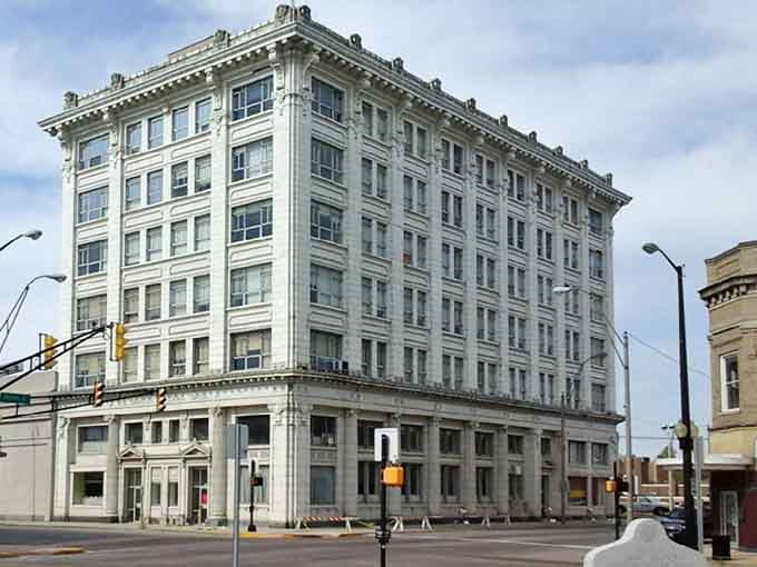 Marion's historic downtown whispers tales of yesteryear while offering today's retirees housing prices that feel like a blast from the past.