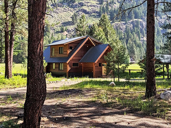 Cabin dreams come true in Mazama. This timber beauty nestled among towering pines is the mountain getaway your stress levels ordered.