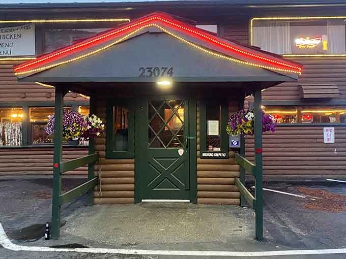 Those neon lights glowing at dusk promise the kind of Western saloon experience your grandparents would have loved.