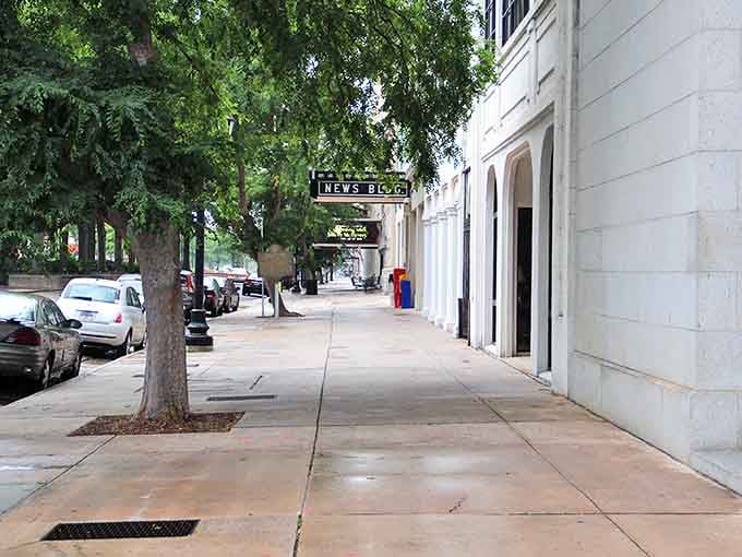 Tree-lined sidewalks in Augusta invite leisurely strolls &ndash; the perfect pace for discovering hidden gems in this historic river city.