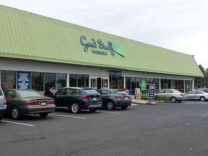 A full parking lot tells the story: smart folks know where to find incredible deals without sacrificing style.