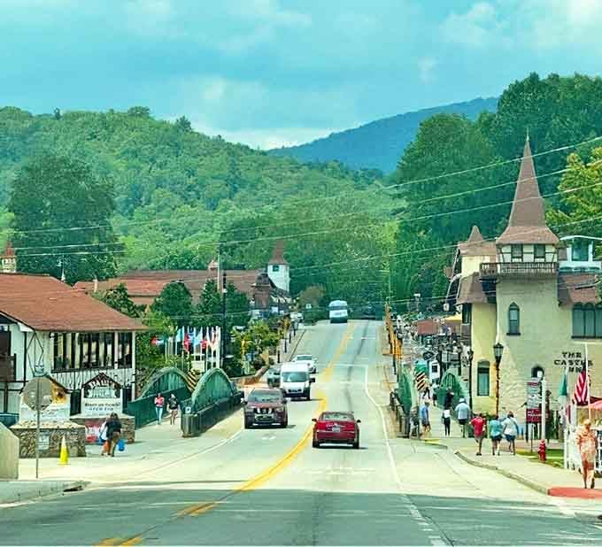 Helen's charming European architecture sits perfectly against North Georgia's mountain backdrop. It's like Germany and Appalachia had a beautiful baby town!