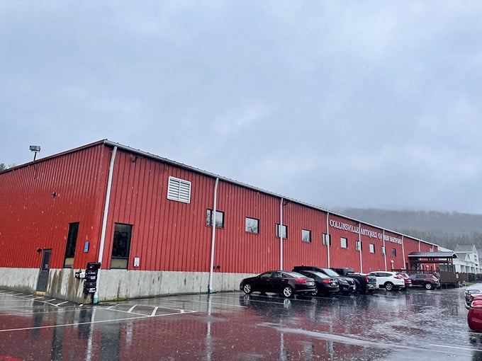 Even on a rainy day, the treasure hunters come out in full force for vintage gold.