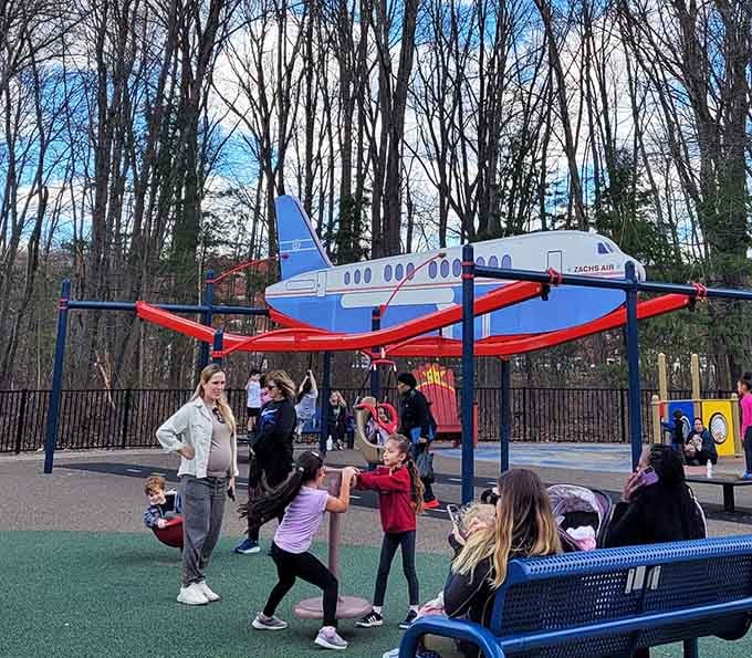 The airplane structure sparks imaginations faster than you can say "prepare for takeoff" to your little pilots.