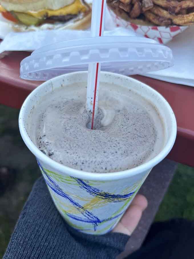 That straw standing at attention like a soldier proves this shake means serious business, folks.