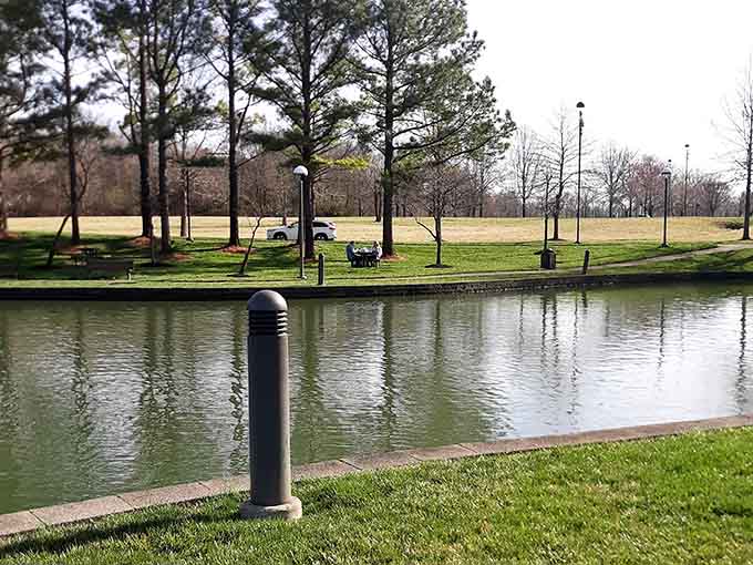 Williams Park provides peaceful waterside views where the only cost is your time and maybe some breadcrumbs.