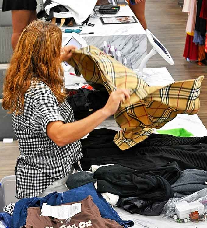 The thrill of the hunt in action. Examining that classic pattern feels like discovering buried treasure in a sea of ordinary fabrics.