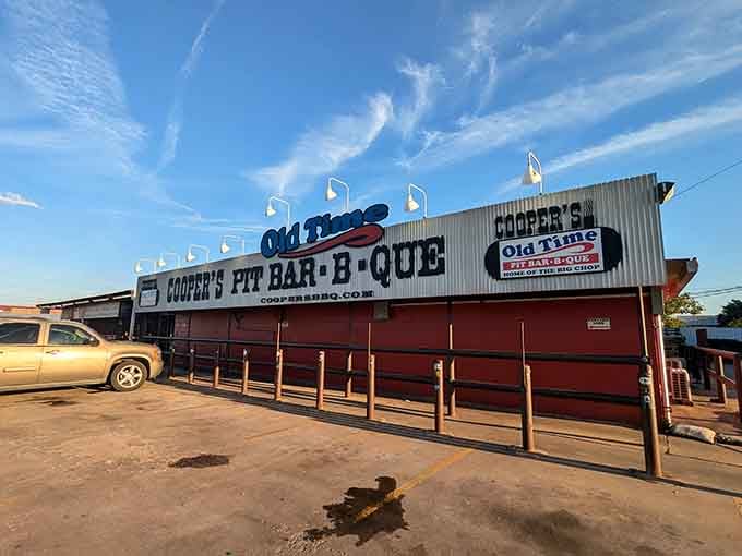 Cooper's Old Time Pit Bar-B-Que announces itself with all the subtlety of a Texas longhorn &ndash; big, bold, and impossible to ignore.