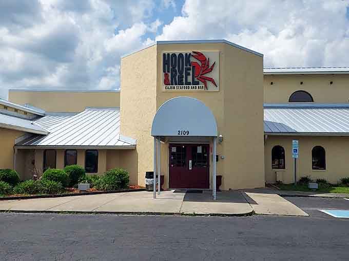 The bold yellow exterior with that red crab logo makes finding your next great meal absolutely impossible to miss.