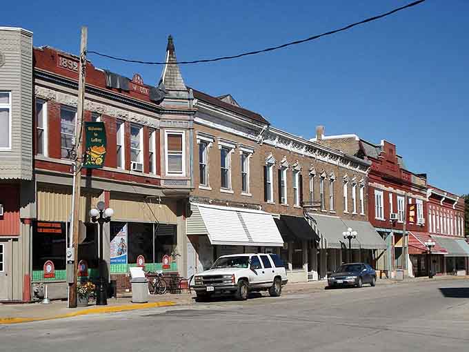 Le Roy's main street has that classic small-town charm where everyone waves and nobody's in too much of a hurry.
