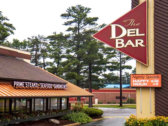 The Del-Bar's distinctive triangular sign has been pointing hungry travelers toward deliciousness since the 1940s.