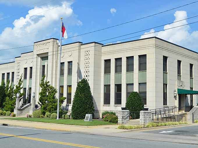 Flying the flag with style, this vintage courthouse reminds us that democracy looks best in limestone and Art Deco details.